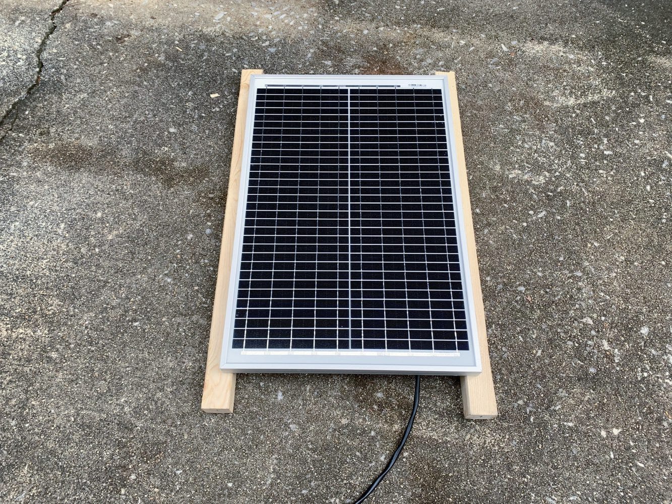 DIY Solar Panel Wall Mount: 7 Steps (w/ Videos) - Footprint Hero
