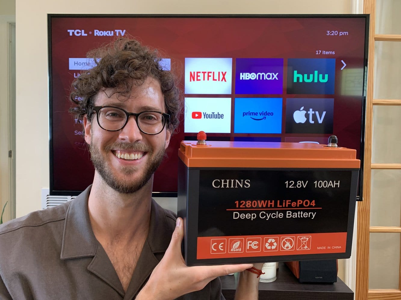 How Long Will a 12V 100Ah Battery Run a TV? - Footprint Hero