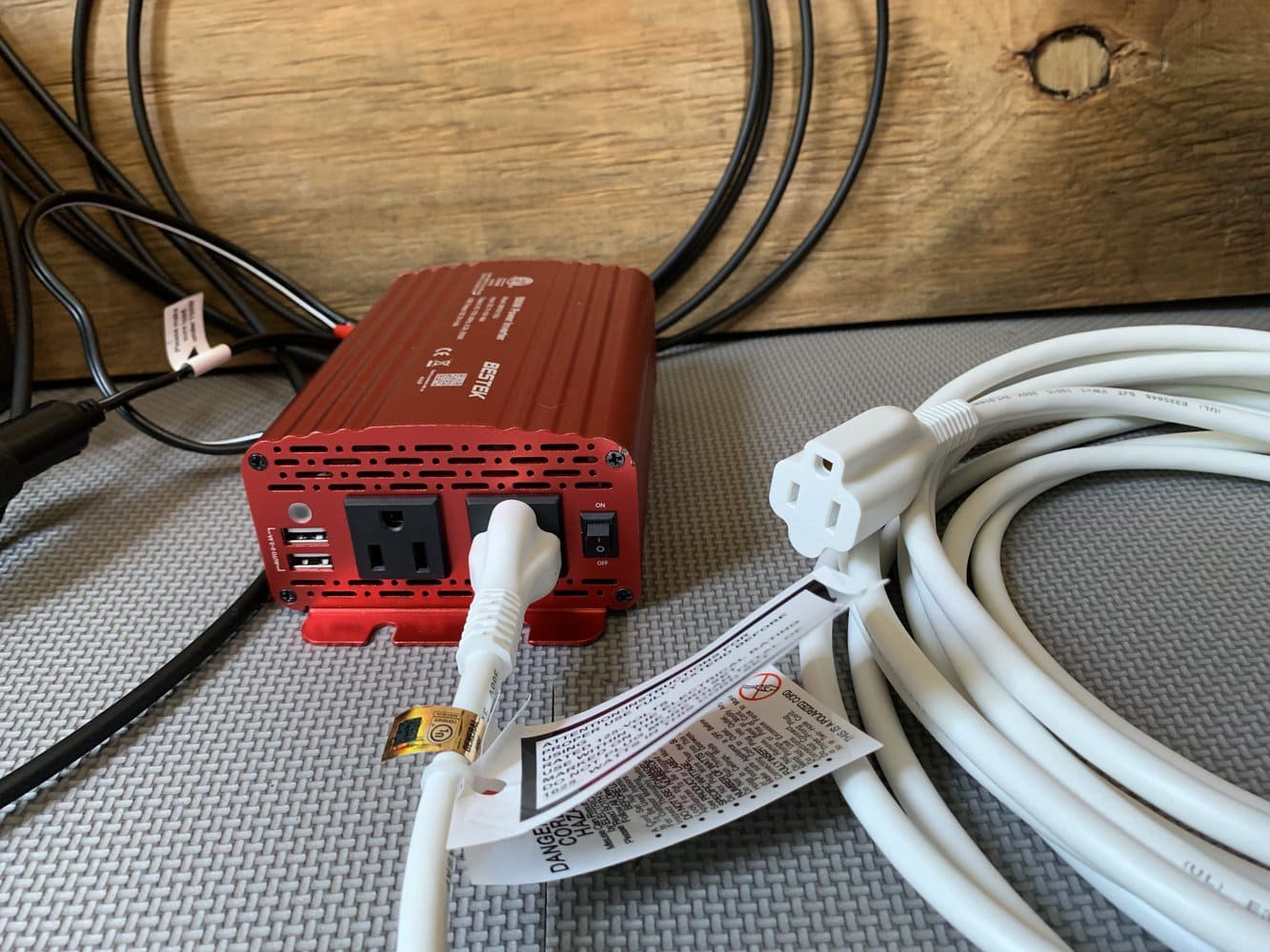 How to Solar Power a TV - Footprint Hero