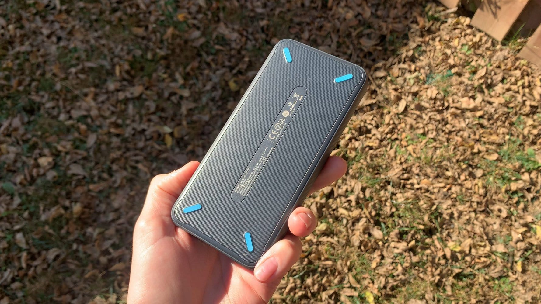 5 Best Solar Power Banks - Footprint Hero